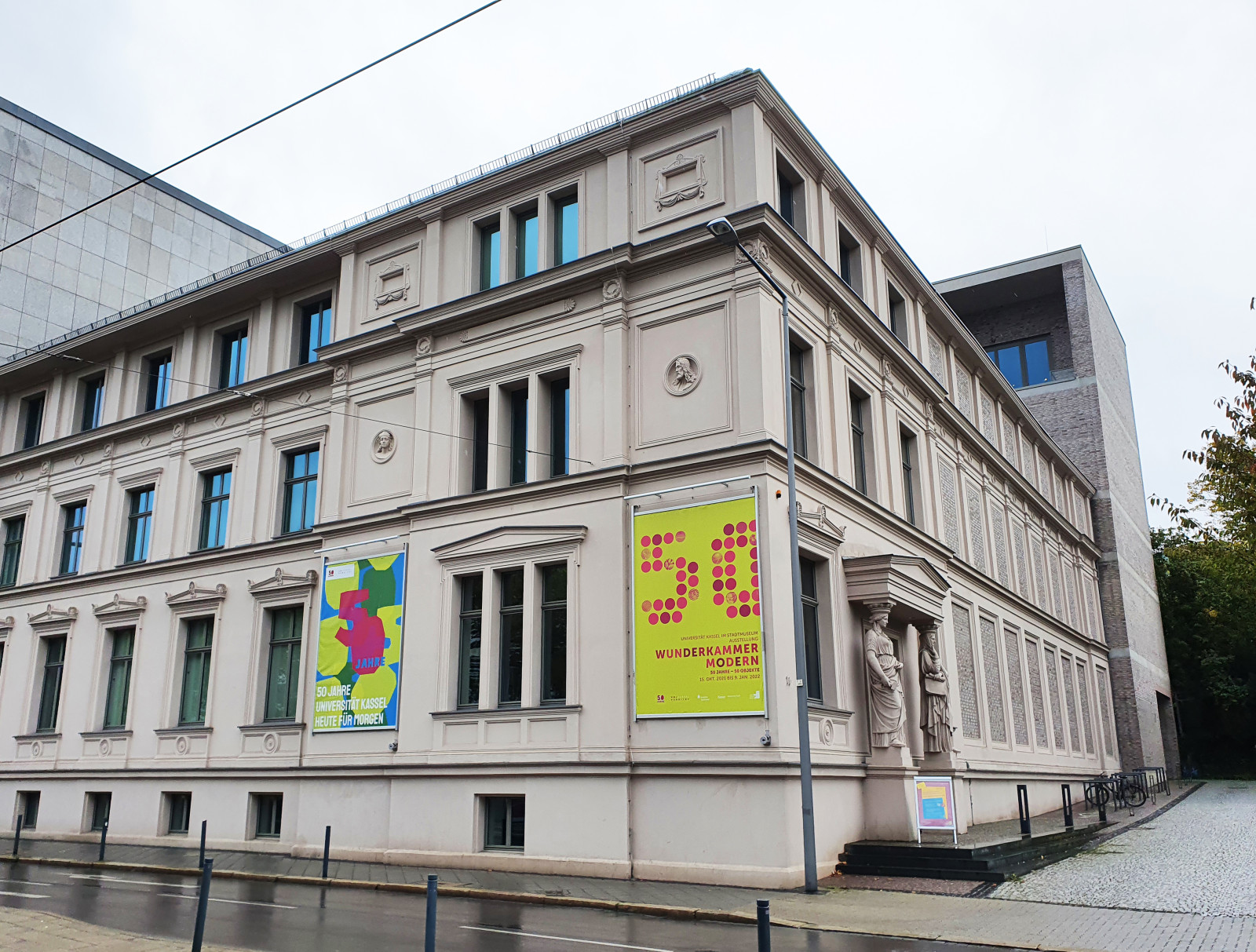 Wunderkammer modern – 50 Jahre Universität Kassel | Wow-Kassel